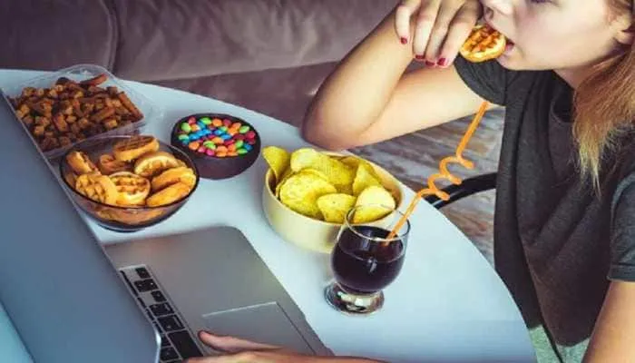 Are you stress eating? 5 mindfulness tips to control craving ...