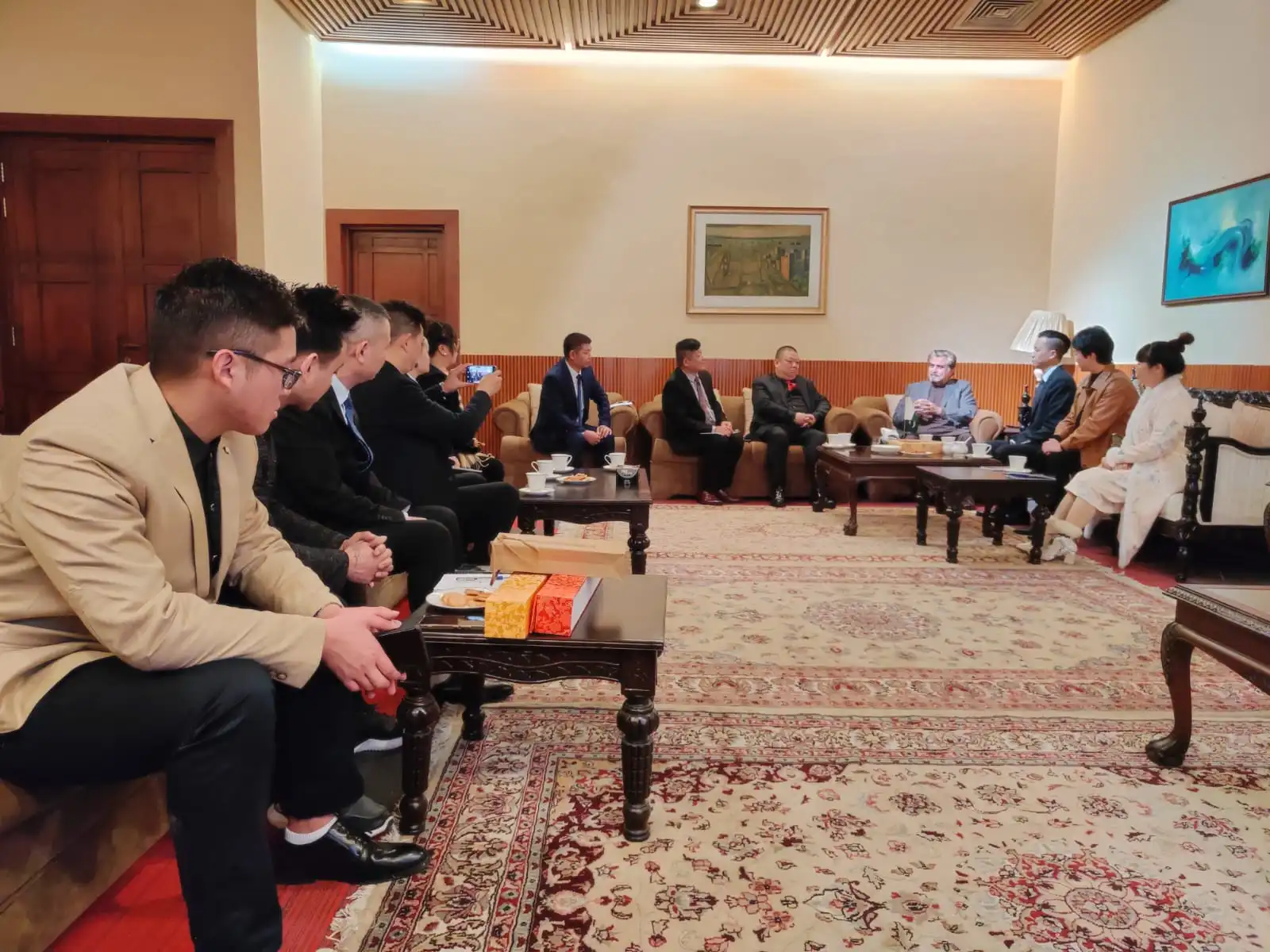 Pakistan and China explores joint film and TV productions - Internews ...