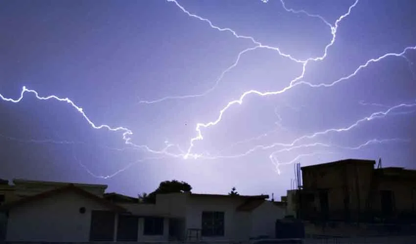 Lightning strikes claim 18 lives in south Punjab, Sindh, Balochistan ...