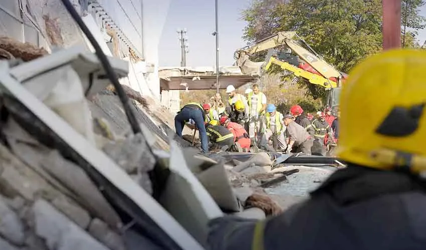 14 killed as railway station roof collapses in northern Serbia ...